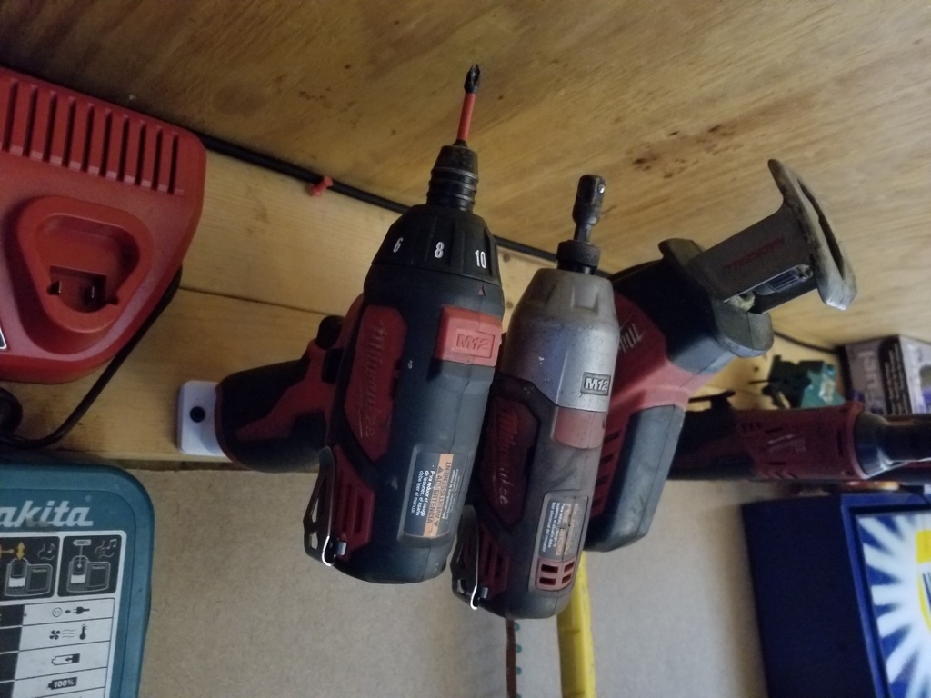 Free 3D file Milwaukee 12v tool and battery holders (wall mount) 🔋・3D ...
